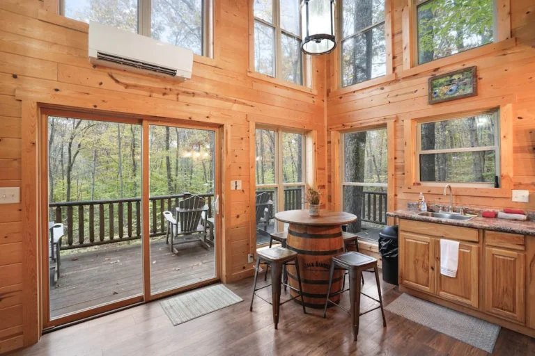 Best Treehouse Cabins in Ohio