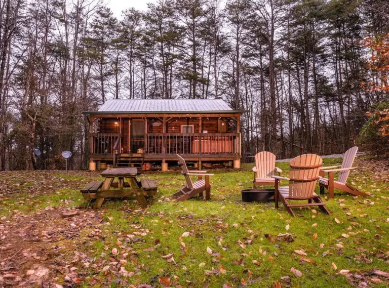 Best Cabins With Hot Tubs in Hocking Hills